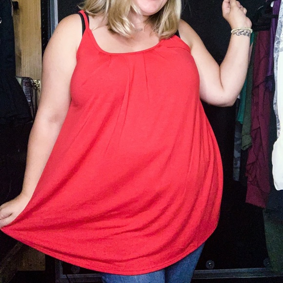 Tops | Nwt Pleated Flow Swing Tank Red | Poshmark